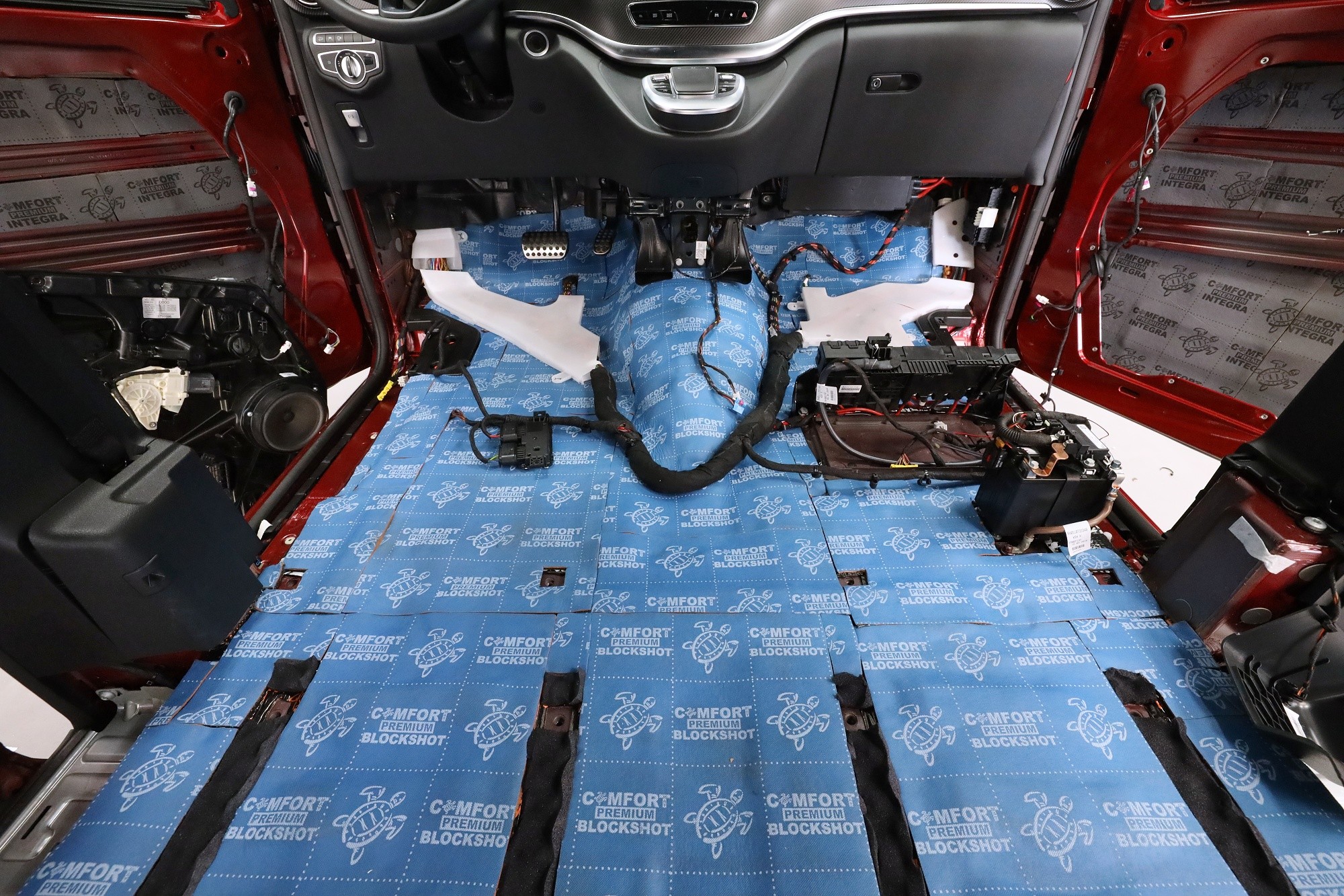 Mercedes-Benz V-Class - soundproofing - Ahifi.store