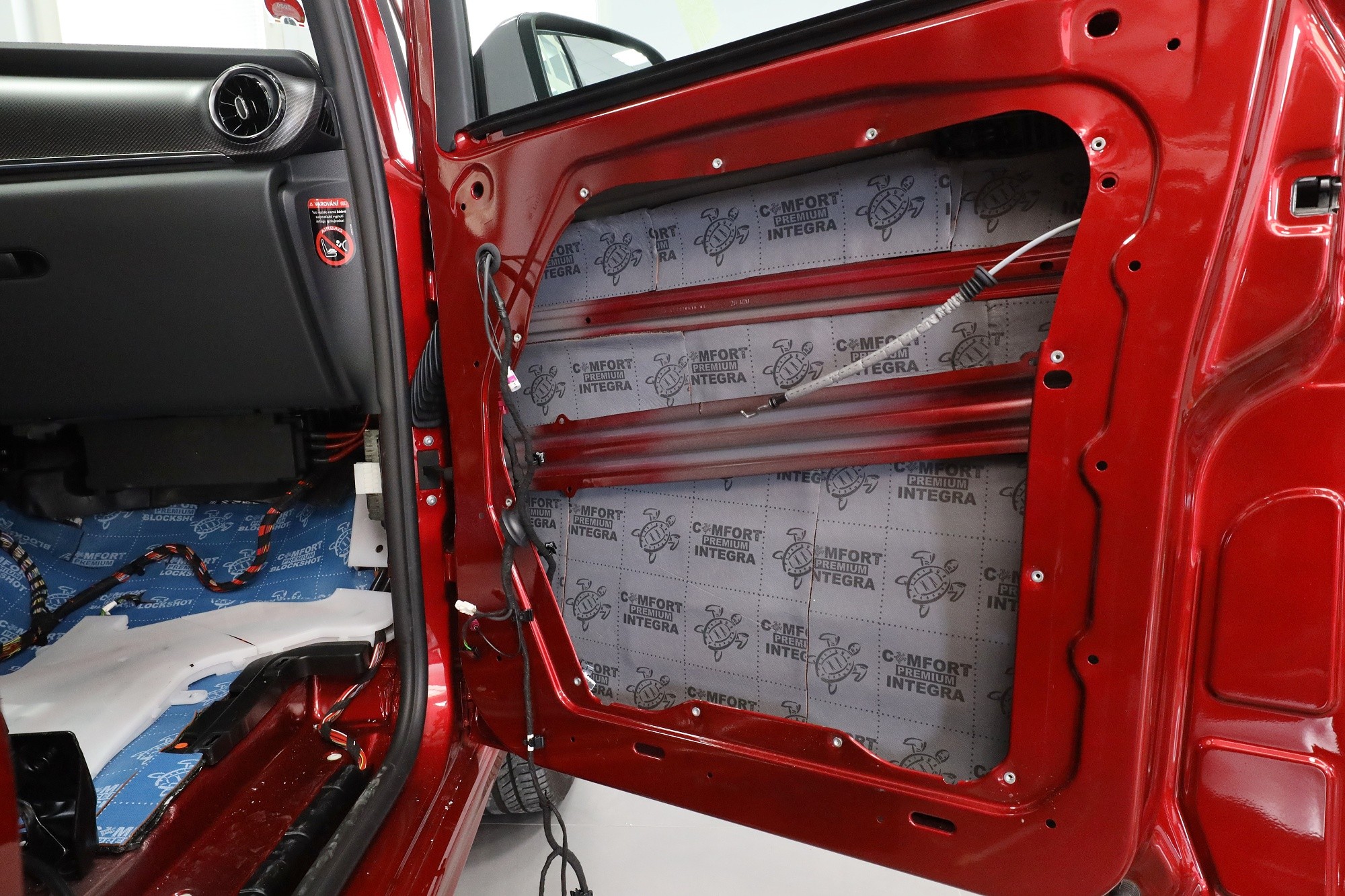 Mercedes-Benz V-Class - soundproofing - Ahifi.store